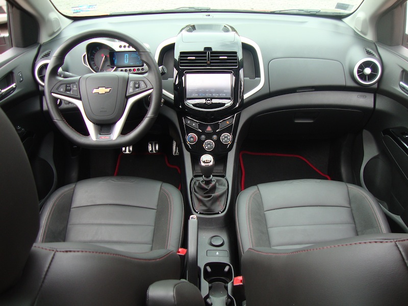 Vision Automotriz » Blog Archive » Chevrolet Sonic RS, el hermano que ...