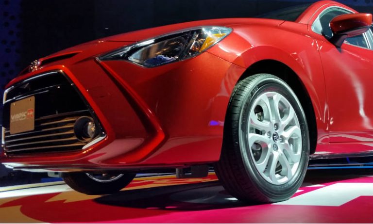 Vision Automotriz » Blog Archive » Toyota Yaris R 2016, el mejor en su ...