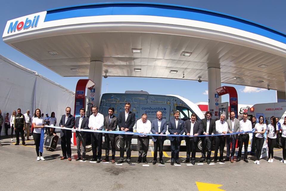 Vision Automotriz » Blog Archive » Mobil inaugura estaciones de ...