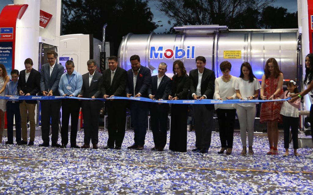 Vision Automotriz » Blog Archive » Mobil abrirá gasolineras en ...