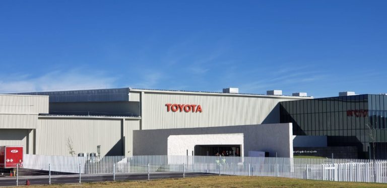 Vision Automotriz » Blog Archive » Toyota inaugura planta en Apaseo el ...